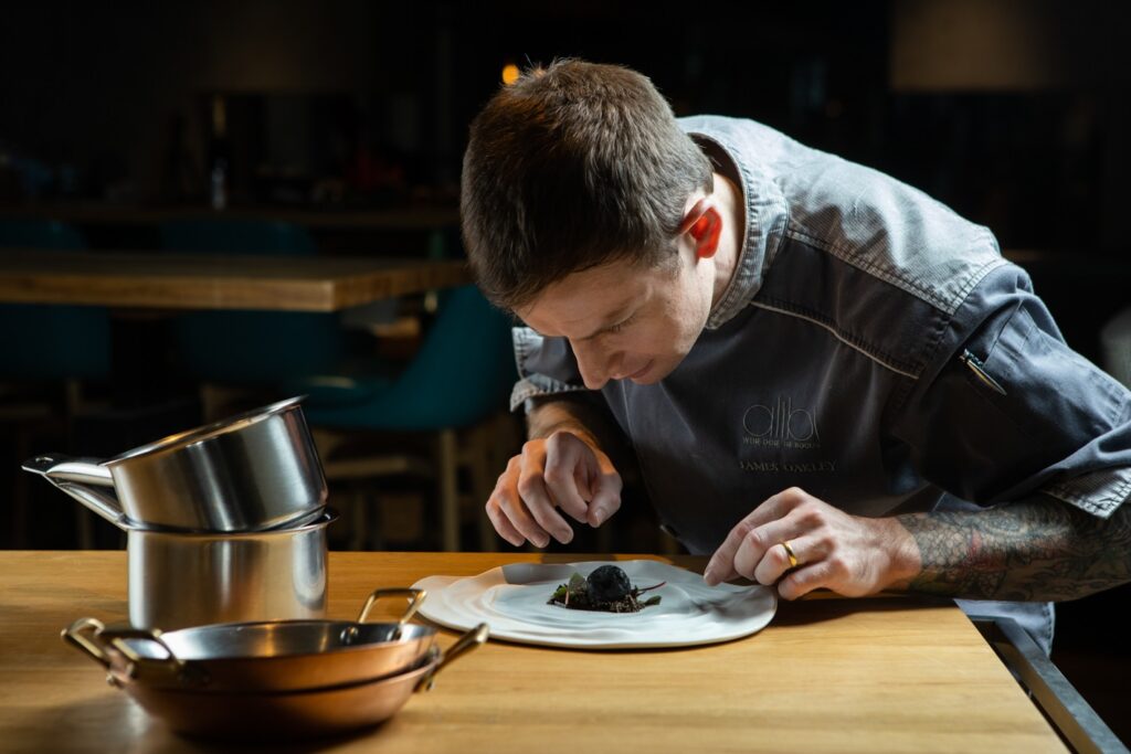 MEMBER SPOTLIGHT – ALIBI – WINE DINE BE SOCIAL | Future Green Global